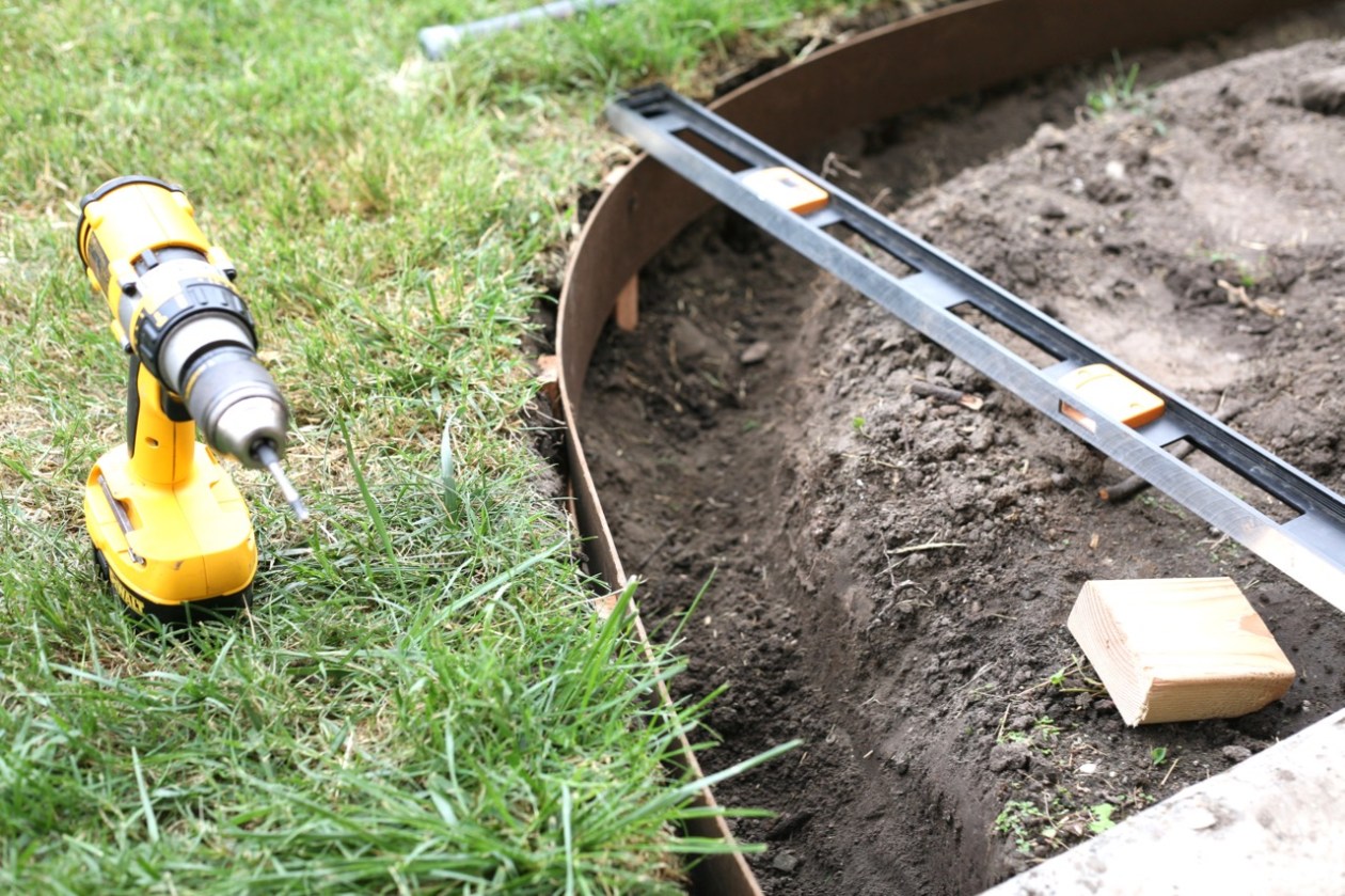 DIY Yard Curbs – SUBURBAN POP