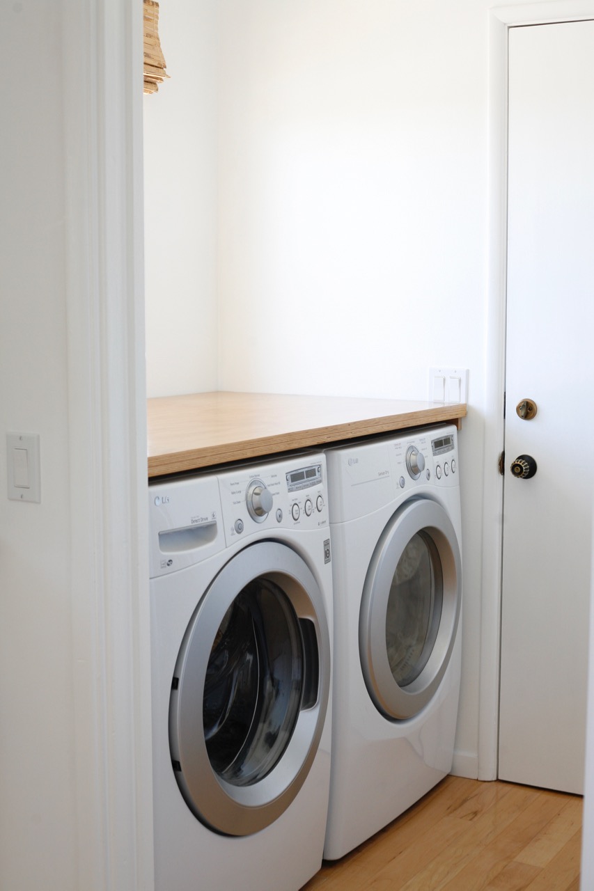 DIY Plywood Laundry Room Counter – SUBURBAN POP