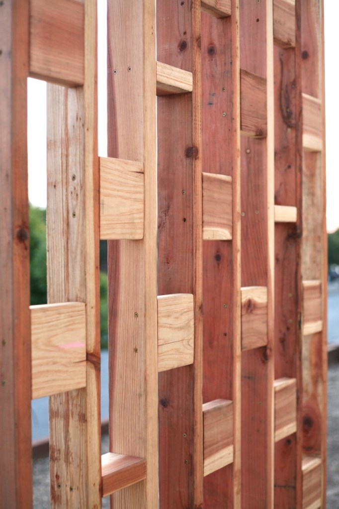 DIY Mid Century Inspired Exterior Screens – SUBURBAN POP