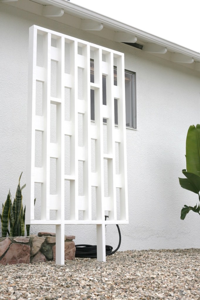DIY Mid Century Inspired Exterior Screens – SUBURBAN POP