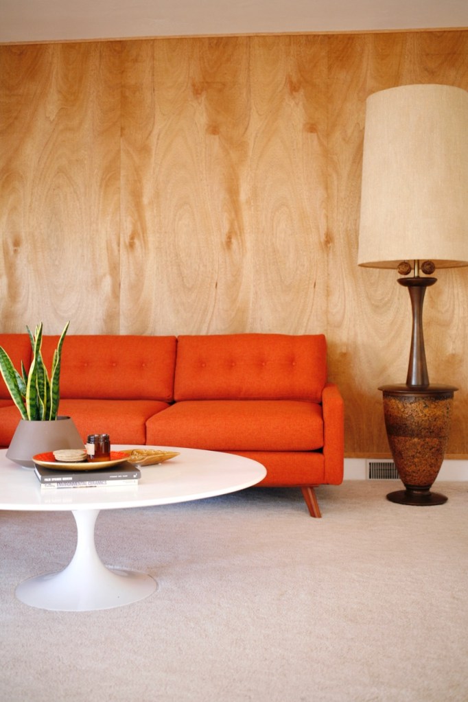 Orange Couch! – SUBURBAN POP